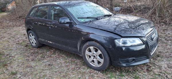 Black Audi A3 2008 in Ukmerge, with an engine capacity of 1.80 L and mileage of 200 thousand km for 2650 €, photo 4 on AUTOMOTO.COM.LV