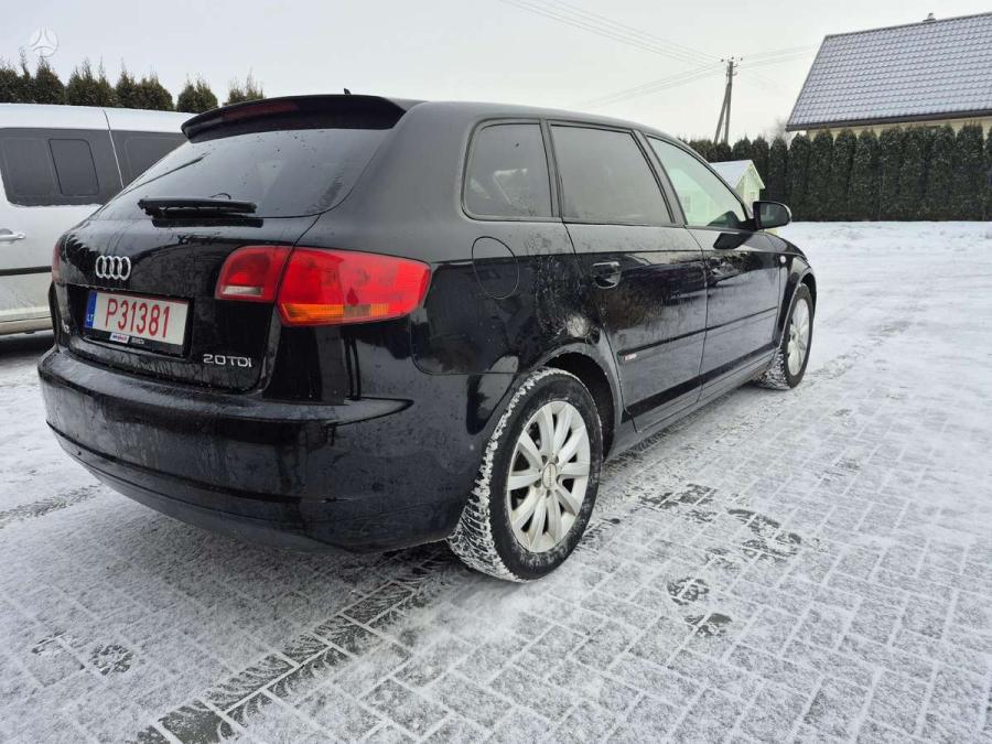 Melns Audi A3 2008 Vilkaviškis, ar dzinēja tilpumu 1.97 L un nobraukumu 239 tūkst. km par 3950 €, foto 5 vietnē AUTOMOTO.COM.LV