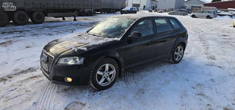 Black Audi A3 2008 in Kaunas, with an engine capacity of 2.00 L and mileage of 380 thousand km for 2550 €, photo 2 on AUTOMOTO.COM.LV