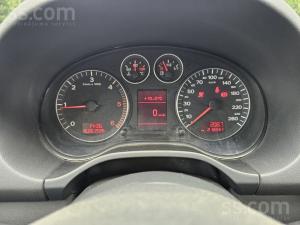 Black Audi A3 2008 in Riga, with an engine capacity of 2.00 L and mileage of 212 thousand km for 1900 €, photo 4 on AUTOMOTO.COM.LV