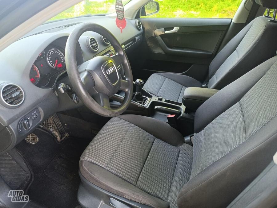 Black Audi A3 2008 in Panevezys, with an engine capacity of 1.90 L and mileage of 340 thousand km for 2450 €, photo 12 on AUTOMOTO.COM.LV