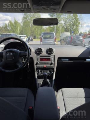 Melns Audi A3 2008 Rīga, ar dzinēja tilpumu 1.80 L un nobraukumu 290 tūkst. km par 2950 €, foto 8 vietnē AUTOMOTO.COM.LV