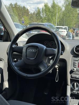 Melns Audi A3 2008 Rīga, ar dzinēja tilpumu 1.80 L un nobraukumu 290 tūkst. km par 2950 €, foto 9 vietnē AUTOMOTO.COM.LV