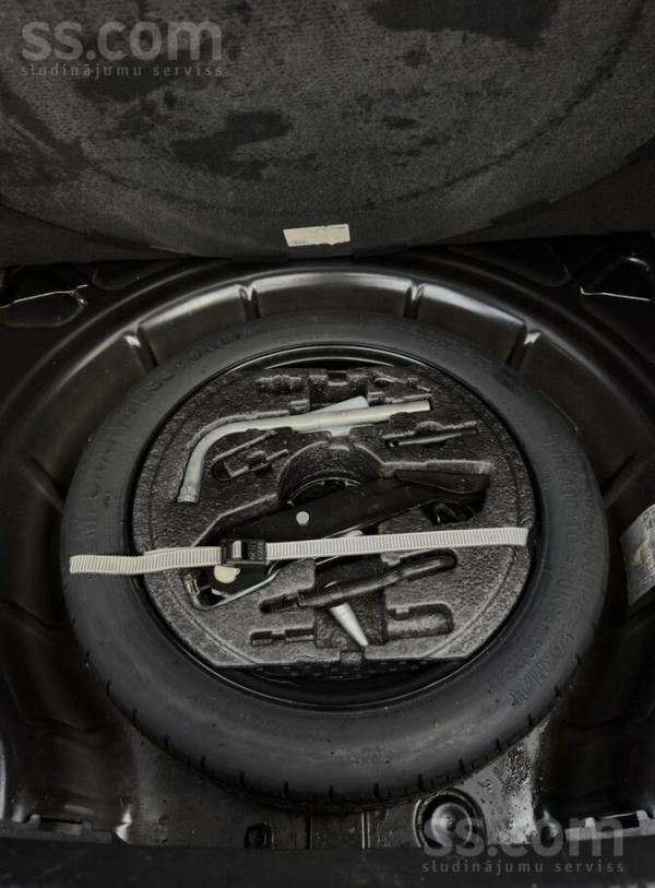 Black Audi A3 2008 in Riga, with an engine capacity of 1.80 L and mileage of 290 thousand km for 2950 €, photo 9 on AUTOMOTO.COM.LV