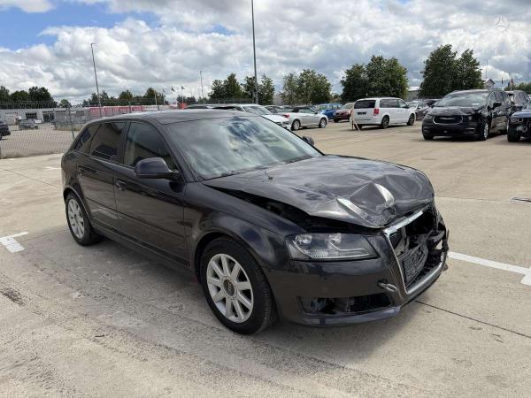 Black Audi A3 2008 in Siauliai, with an engine capacity of 1.90 L and mileage of 369 thousand km for 2250 €, photo 3 on AUTOMOTO.COM.LV