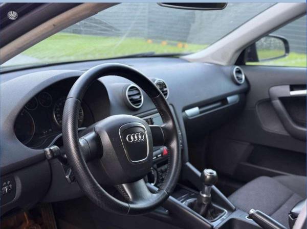 Black Audi A3 2008 in Vilnius, with an engine capacity of 1.90 L and mileage of 288 thousand km for 3000 €, photo 9 on AUTOMOTO.COM.LV