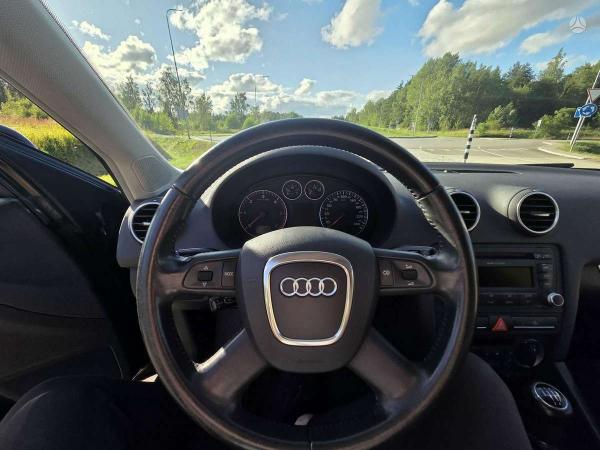 Black Audi A3 2008 in Siauliai, with an engine capacity of 1.90 L and mileage of 265 thousand km for 2700 €, photo 3 on AUTOMOTO.COM.LV