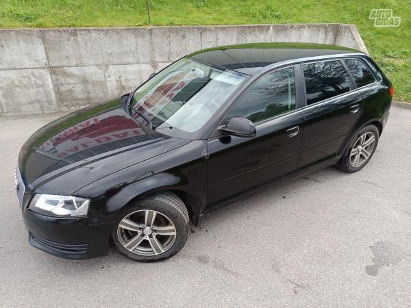 Black Audi A3 2008 in Alytus, with an engine capacity of 2.00 L and mileage of 390 thousand km for 3950 €, photo 4 on AUTOMOTO.COM.LV