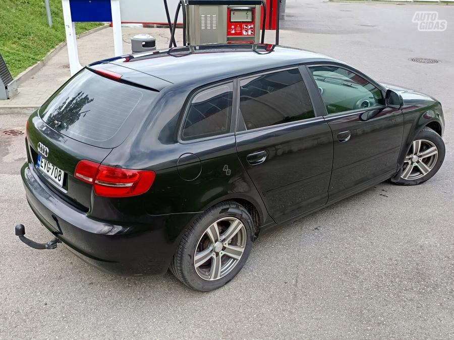 Melns Audi A3 2008 Alīta, ar dzinēja tilpumu 2.00 L un nobraukumu 390 tūkst. km par 3950 €, foto 10 vietnē AUTOMOTO.COM.LV