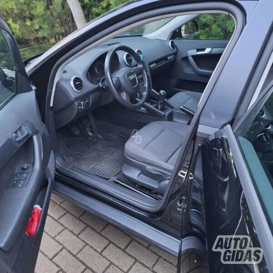 Melns Audi A3 2008 Alīta, ar dzinēja tilpumu 2.00 L un nobraukumu 390 tūkst. km par 3950 €, foto 26 vietnē AUTOMOTO.COM.LV