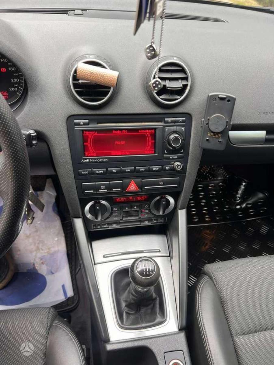 Black Audi A3 2008 in Sirvintos, with an engine capacity of 1.97 L and mileage of 353 thousand km for 3750 €, photo 22 on AUTOMOTO.COM.LV