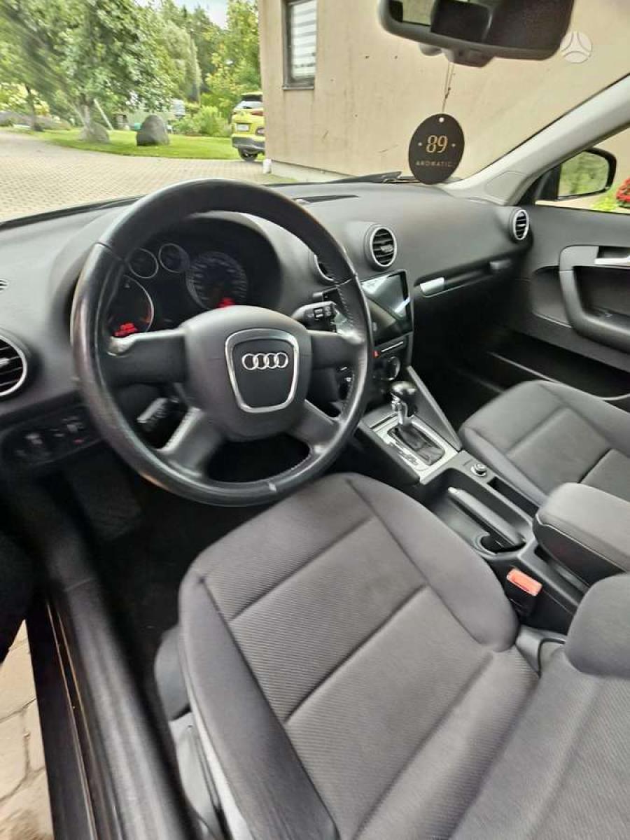 Black Audi A3 2008 in Kaunas, with an engine capacity of 1.90 L and mileage of 285 thousand km for 3900 €, photo 9 on AUTOMOTO.COM.LV