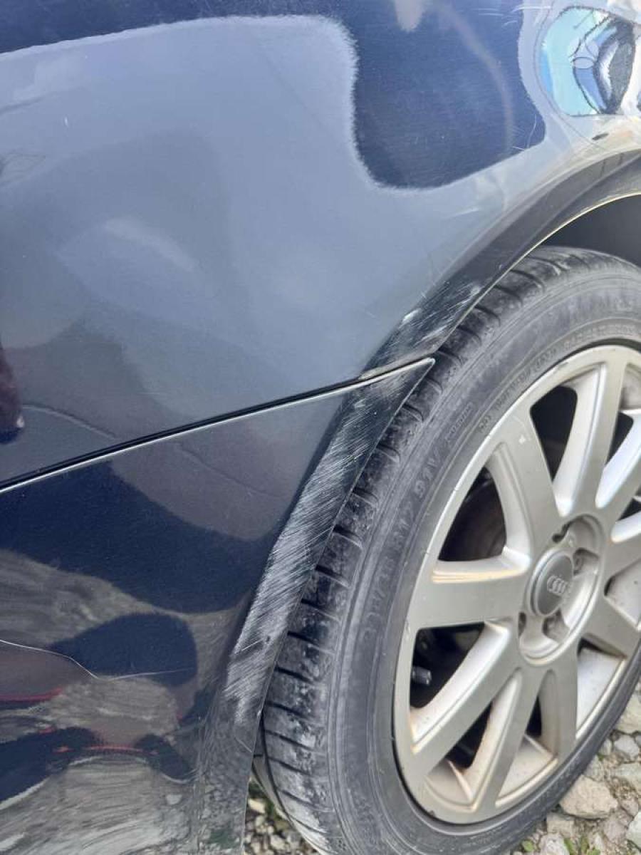 Black Audi A3 2008 in Kaunas, with an engine capacity of 2.00 L and mileage of 313 thousand km for 3650 €, photo 12 on AUTOMOTO.COM.LV
