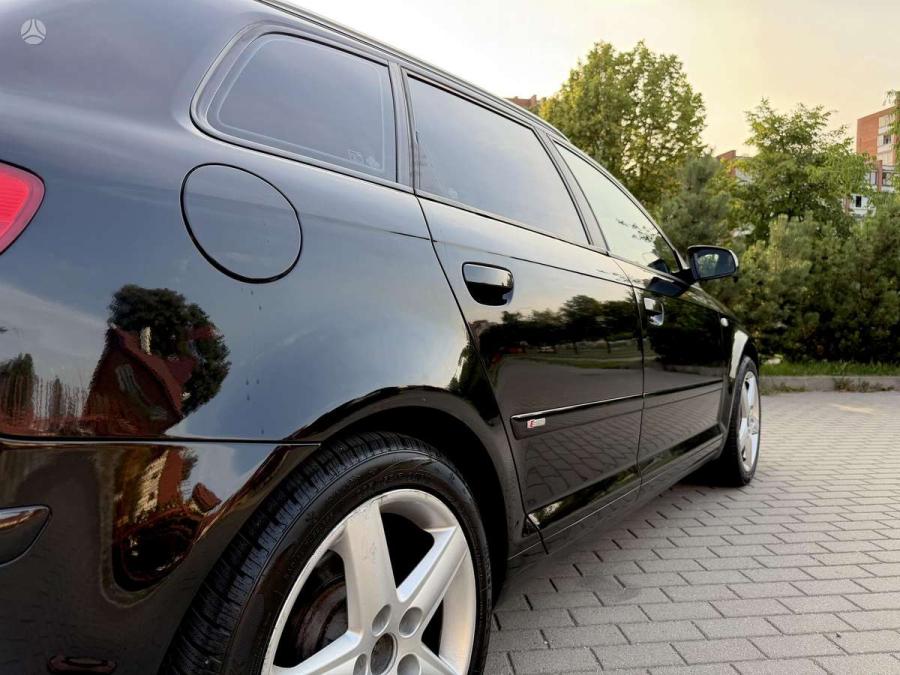 Black Audi A3 2008 in Vilnius, with an engine capacity of 2.00 L and mileage of 289 thousand km for 3450 €, photo 8 on AUTOMOTO.COM.LV