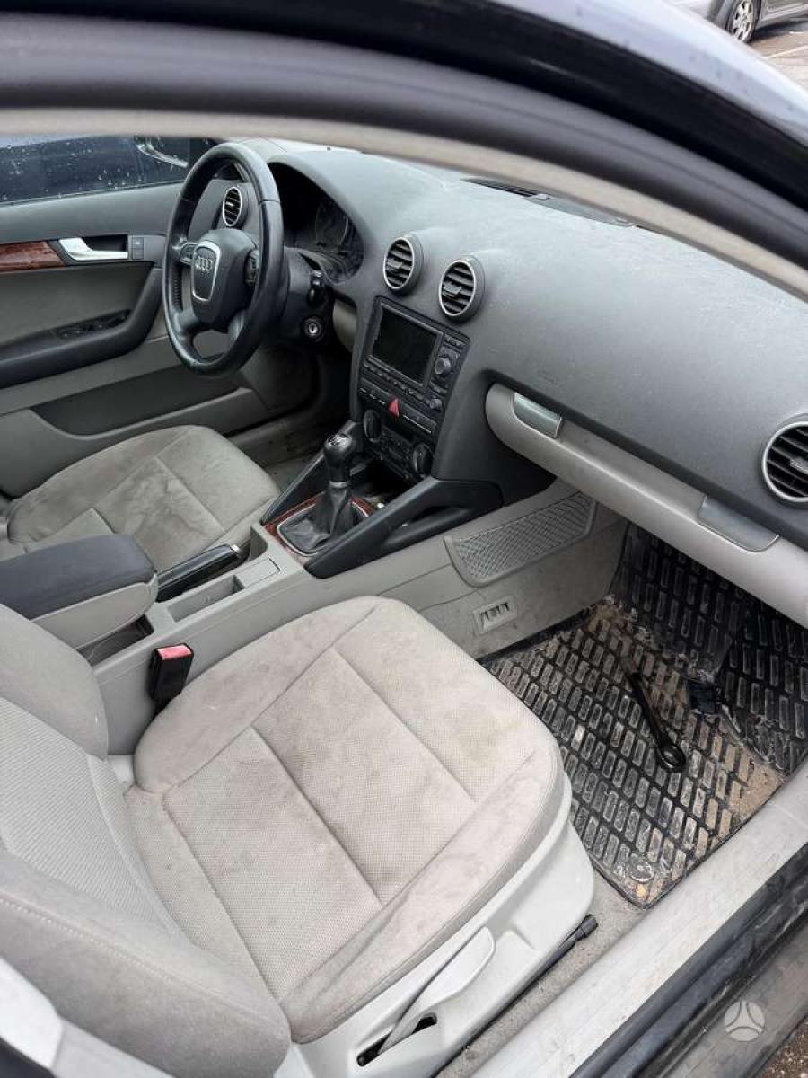 Black Audi A3 2008 in Kaunas, with an engine capacity of 1.80 L and mileage of 245 thousand km for 599 €, photo 8 on AUTOMOTO.COM.LV