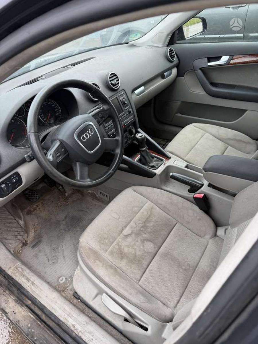 Black Audi A3 2008 in Kaunas, with an engine capacity of 1.80 L and mileage of 245 thousand km for 599 €, photo 12 on AUTOMOTO.COM.LV