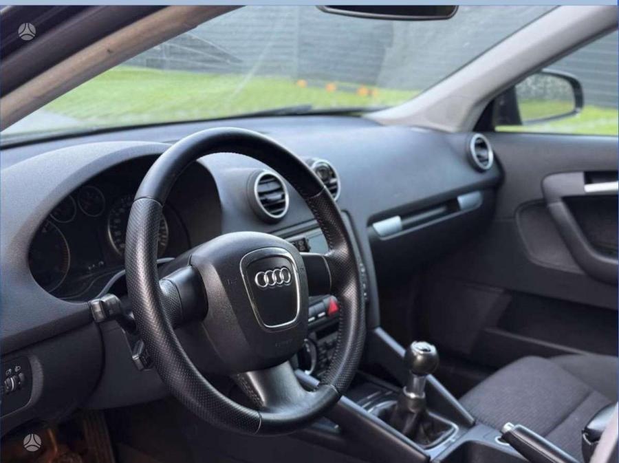 Black Audi A3 2008 in Vilnius, with an engine capacity of 2.00 L and mileage of 289 thousand km for 3000 €, photo 10 on AUTOMOTO.COM.LV