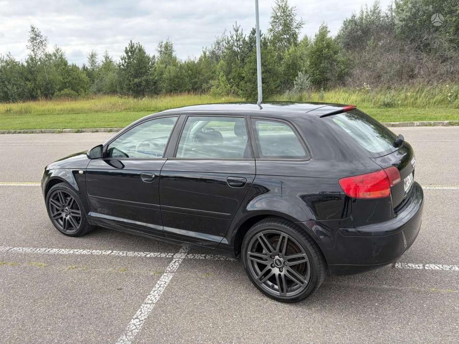 Melns Audi A3 2008 Viļņa, ar dzinēja tilpumu 1.60 L un nobraukumu 315 tūkst. km par 1900 €, foto 3 vietnē AUTOMOTO.COM.LV