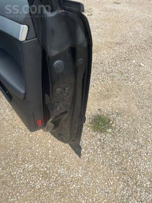 Black Audi A3 2008 in Riga, with an engine capacity of 2.00 L and mileage of 0 thousand km for 3899 €, photo 11 on AUTOMOTO.COM.LV