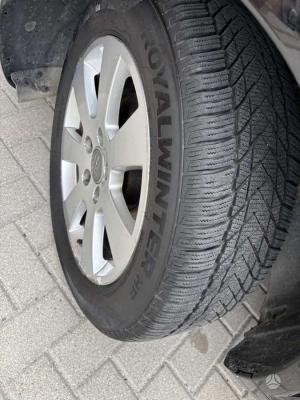 Black Audi A3 2008 in Klaipeda, with an engine capacity of 1.90 L and mileage of 276 thousand km for 2850 €, photo 10 on AUTOMOTO.COM.LV