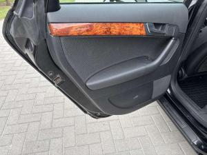 Black Audi A3 2008 in Klaipeda, with an engine capacity of 1.90 L and mileage of 276 thousand km for 2850 €, photo 18 on AUTOMOTO.COM.LV