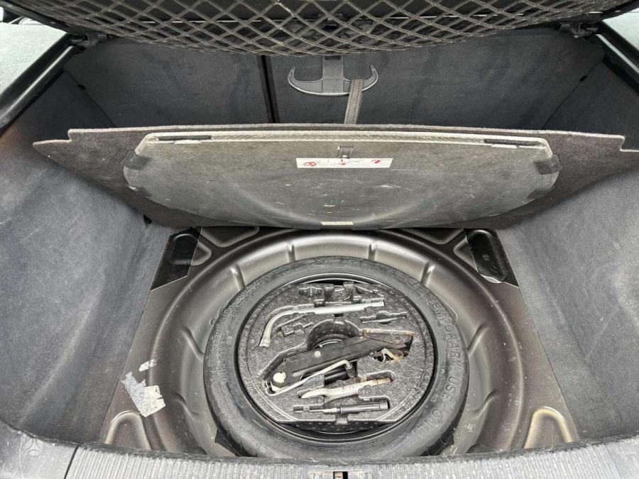 Black Audi A3 2008 in Klaipeda, with an engine capacity of 1.90 L and mileage of 276 thousand km for 2850 €, photo 28 on AUTOMOTO.COM.LV
