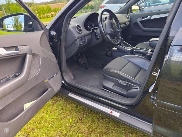 Black Audi A3 2008 in Jonava, with an engine capacity of 1.97 L and mileage of 389 thousand km for 3950 €, photo 10 on AUTOMOTO.COM.LV
