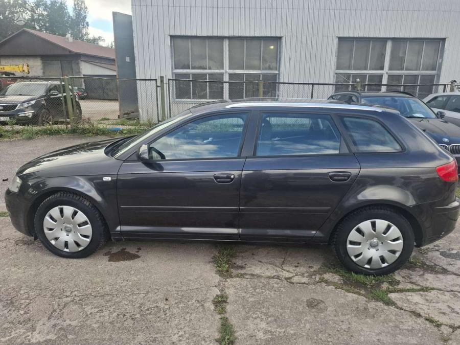 Black Audi A3 2008 in Utena, with an engine capacity of 1.97 L and mileage of 240 thousand km for 2800 €, photo 13 on AUTOMOTO.COM.LV