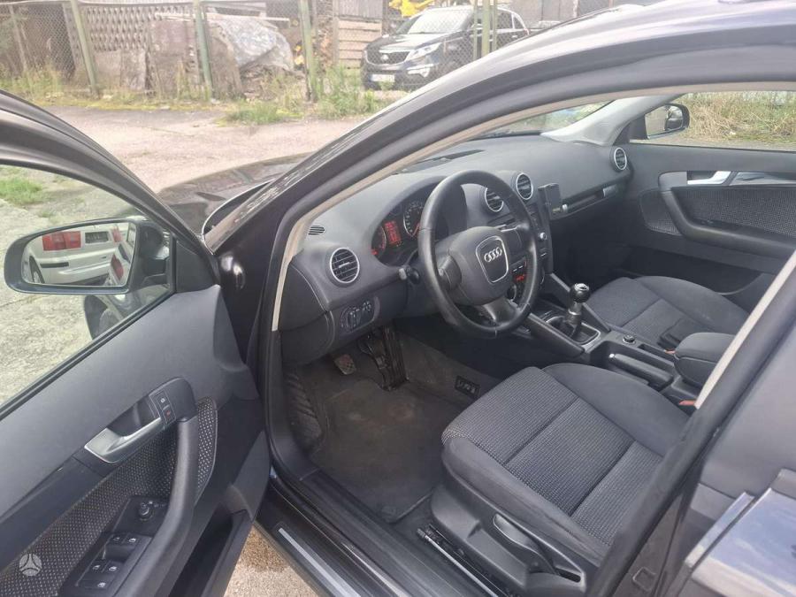Black Audi A3 2008 in Utena, with an engine capacity of 1.97 L and mileage of 240 thousand km for 2800 €, photo 18 on AUTOMOTO.COM.LV