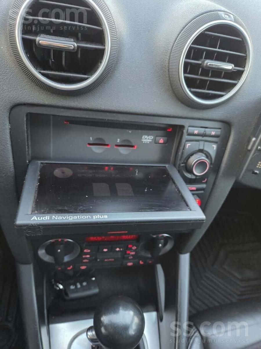 Melns Audi A3 2008 Preiļi, ar dzinēja tilpumu 2.00 L un nobraukumu 294 tūkst. km par 2700 €, foto 7 vietnē AUTOMOTO.COM.LV