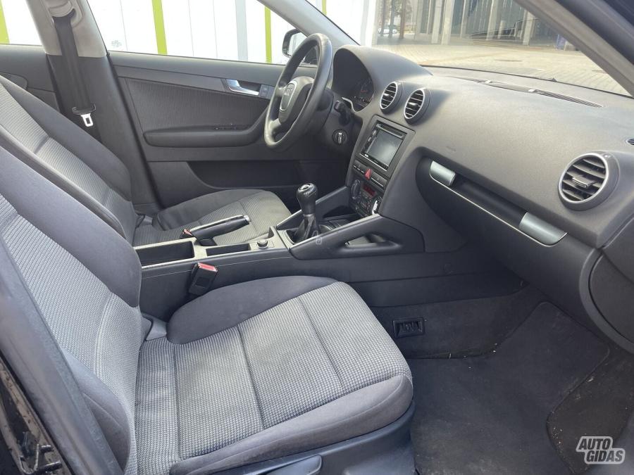 Black Audi A3 2008 in Raseiniai, with an engine capacity of 1.60 L and mileage of 280 thousand km for 2500 €, photo 23 on AUTOMOTO.COM.LV