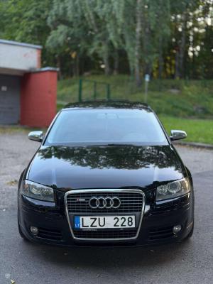 Black Audi A3 2008 in Vilnius, with an engine capacity of 0.00 L and mileage of 289 thousand km for 2200 €, photo 4 on AUTOMOTO.COM.LV