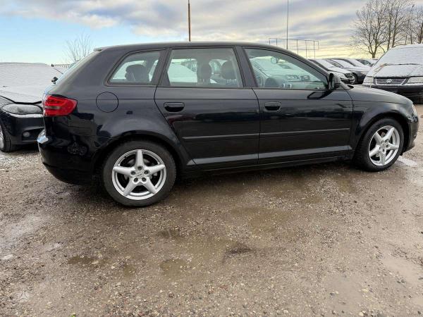 Melns Audi A3 2009 Jurbarkas, ar dzinēja tilpumu 1.97 L un nobraukumu 294 tūkst. km par 3999 €, foto 8 vietnē AUTOMOTO.COM.LV