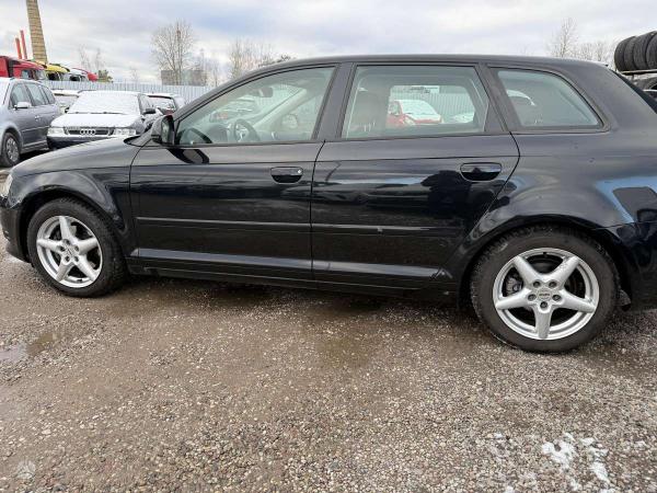 Melns Audi A3 2009 Jurbarkas, ar dzinēja tilpumu 1.97 L un nobraukumu 294 tūkst. km par 3999 €, foto 9 vietnē AUTOMOTO.COM.LV