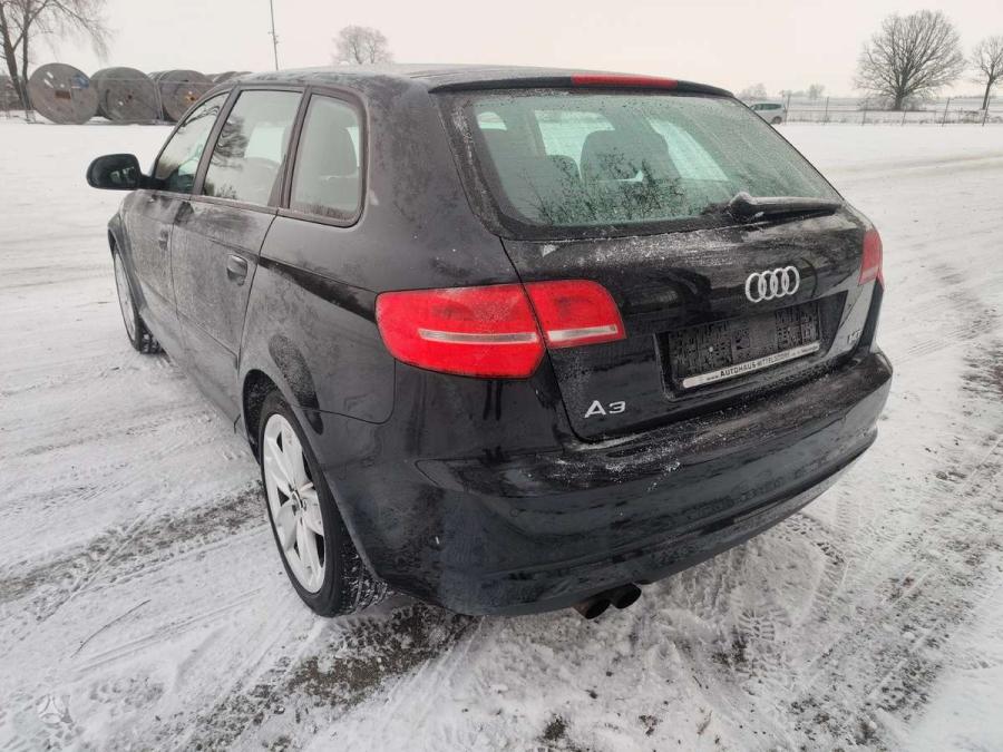 Melns Audi A3 2009 Marijampole, ar dzinēja tilpumu 1.39 L un nobraukumu 180 tūkst. km par 4800 €, foto 4 vietnē AUTOMOTO.COM.LV