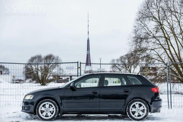 Melns Audi A3 2009 Rīga, ar dzinēja tilpumu 2.00 L un nobraukumu 287 tūkst. km par 4490 €, foto 4 vietnē AUTOMOTO.COM.LV