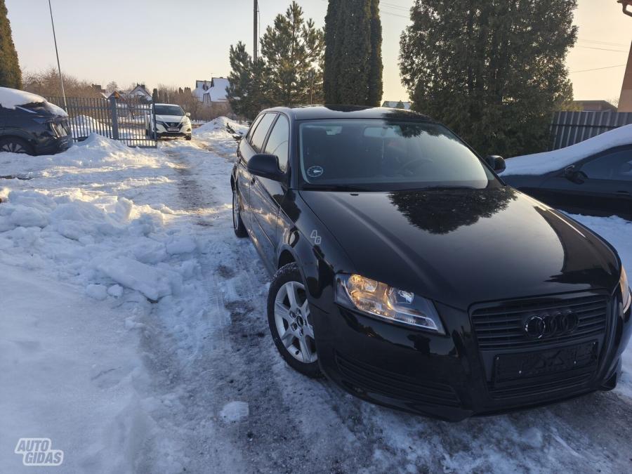Melns Audi A3 2009 Jurbarkas, ar dzinēja tilpumu 2.00 L un nobraukumu 266 tūkst. km par 3400 €, foto 1 vietnē AUTOMOTO.COM.LV