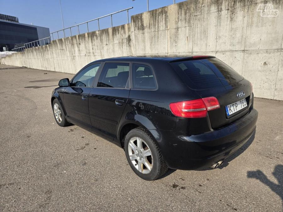 Black Audi A3 2009 in Vilnius, with an engine capacity of 2.00 L and mileage of 393 thousand km for 3100 €, photo 3 on AUTOMOTO.COM.LV