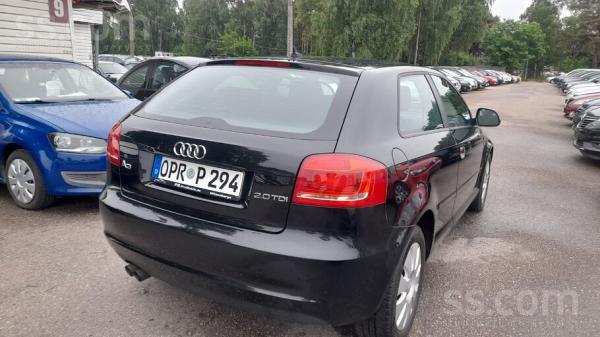 Black Audi A3 2009 in Riga, with an engine capacity of 2.00 L and mileage of 285 thousand km for 4200 €, photo 5 on AUTOMOTO.COM.LV