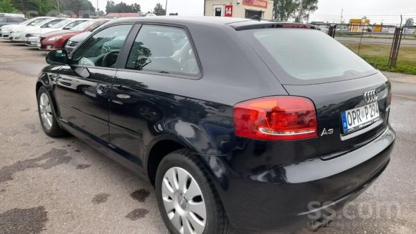 Black Audi A3 2009 in Riga, with an engine capacity of 2.00 L and mileage of 285 thousand km for 4200 €, photo 8 on AUTOMOTO.COM.LV