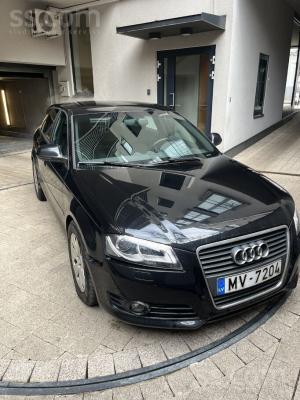 Black Audi A3 2009 in Riga, with an engine capacity of 2.00 L and mileage of 326 thousand km for 2500 €, photo 3 on AUTOMOTO.COM.LV
