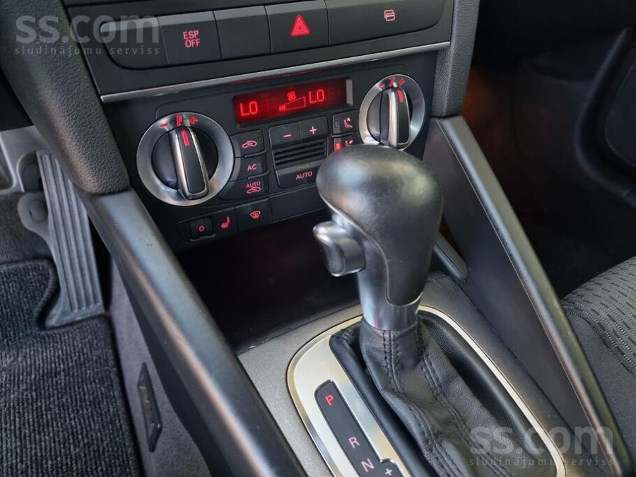 Melns Audi A3 2009 Ogre, ar dzinēja tilpumu 1.40 L un nobraukumu 135 tūkst. km par 6250 €, foto 21 vietnē AUTOMOTO.COM.LV