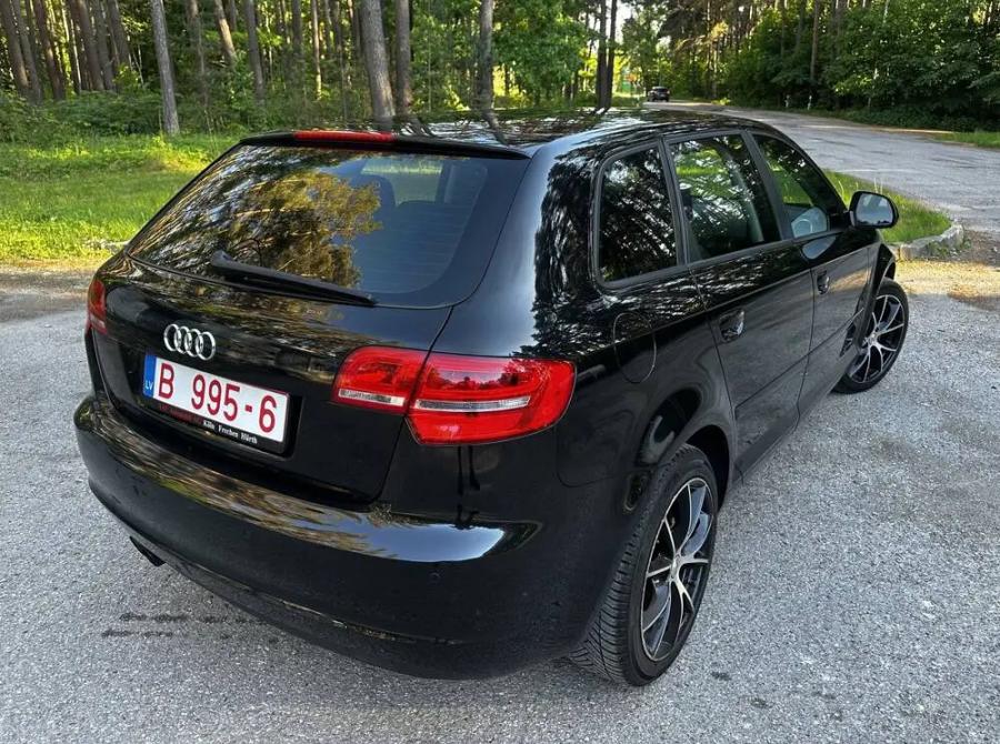 Black Audi A3 2009 in Jurmala, with an engine capacity of 1.40 L and mileage of 151 thousand km for 4999 €, photo 15 on AUTOMOTO.COM.LV