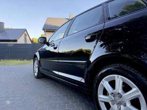 Black Audi A3 2009 in Vilnius, with an engine capacity of 2.00 L and mileage of 283 thousand km for 4400 €, photo 13 on AUTOMOTO.COM.LV