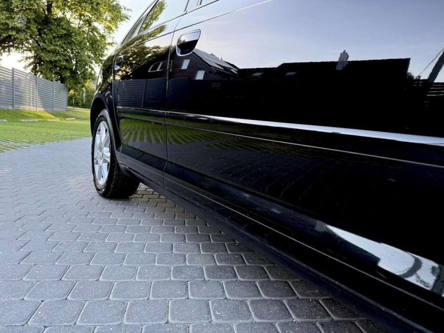 Black Audi A3 2009 in Vilnius, with an engine capacity of 2.00 L and mileage of 283 thousand km for 4400 €, photo 17 on AUTOMOTO.COM.LV