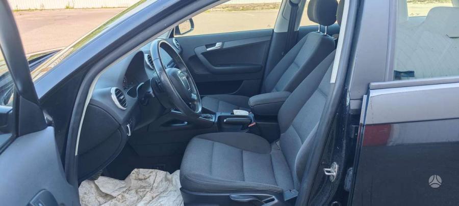 Black Audi A3 2009 in Utena, with an engine capacity of 1.80 L and mileage of 148 thousand km for 4150 €, photo 10 on AUTOMOTO.COM.LV