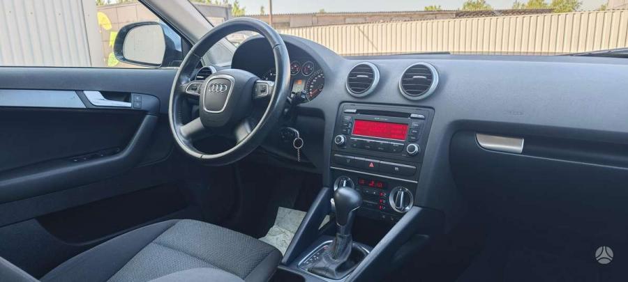 Black Audi A3 2009 in Utena, with an engine capacity of 1.80 L and mileage of 148 thousand km for 4150 €, photo 12 on AUTOMOTO.COM.LV