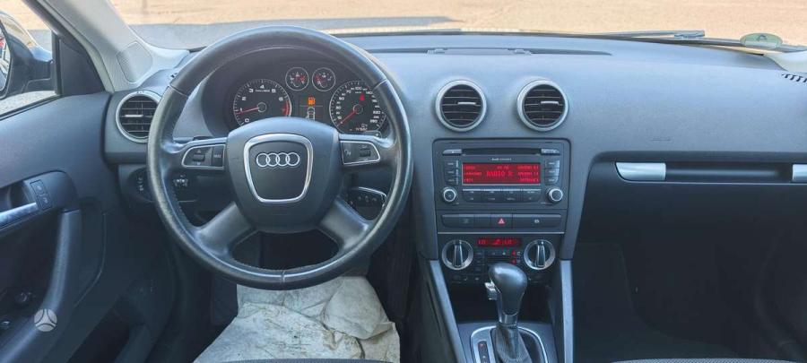 Black Audi A3 2009 in Utena, with an engine capacity of 1.80 L and mileage of 148 thousand km for 4150 €, photo 18 on AUTOMOTO.COM.LV