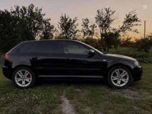 Black Audi A3 2009 in Marijampole, with an engine capacity of 1.78 L and mileage of 161 thousand km for 3900 €, photo 6 on AUTOMOTO.COM.LV
