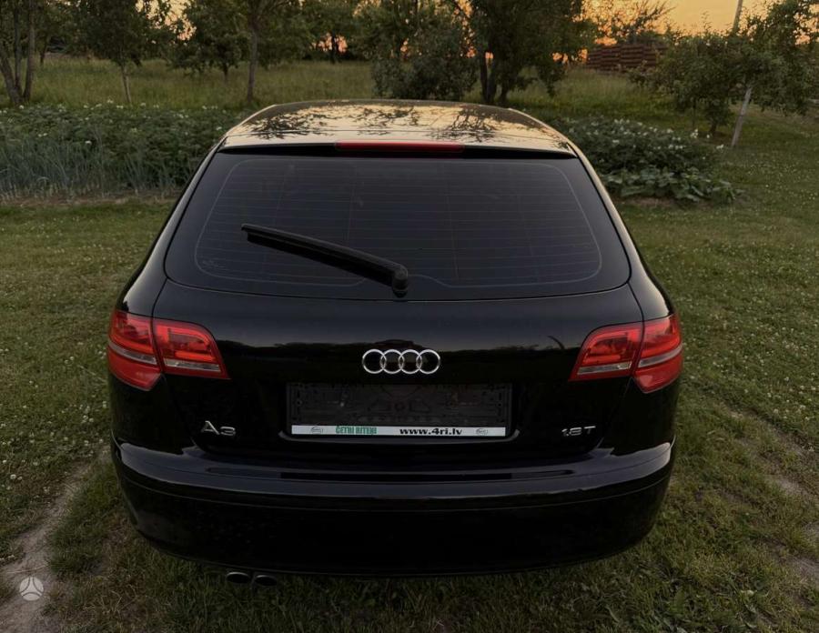 Black Audi A3 2009 in Marijampole, with an engine capacity of 1.78 L and mileage of 161 thousand km for 3900 €, photo 9 on AUTOMOTO.COM.LV